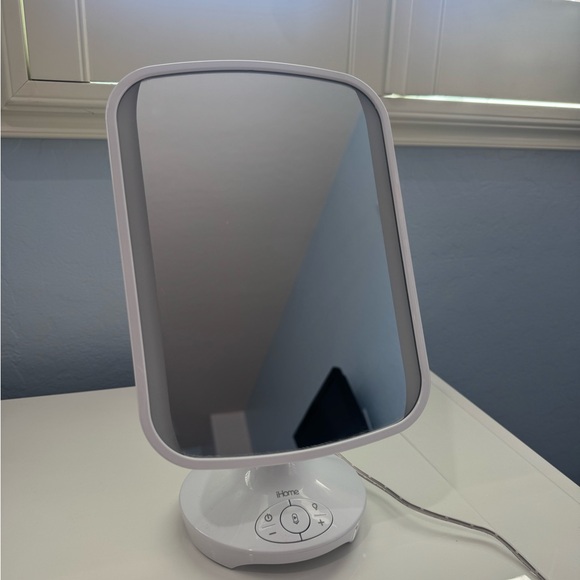 iHome | Other | Ihome White Vanity Mirror With Bluetooth Speaker | Poshmark
